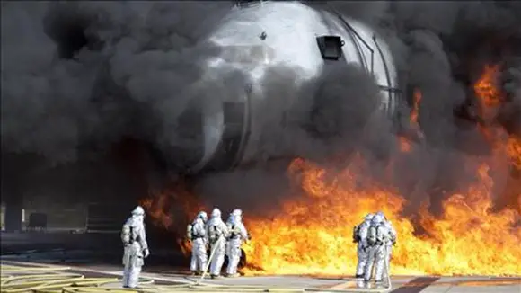 What temperature does jet fuel burn? How to stay safe using jet fuel