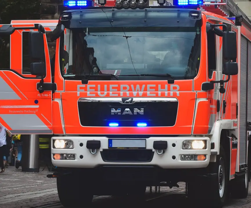 Fire engine vs fire truck - Similarities, differences and functions
