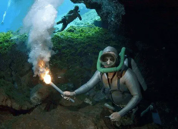 How does fire burn underwater - Is it possible or not? Find out here!