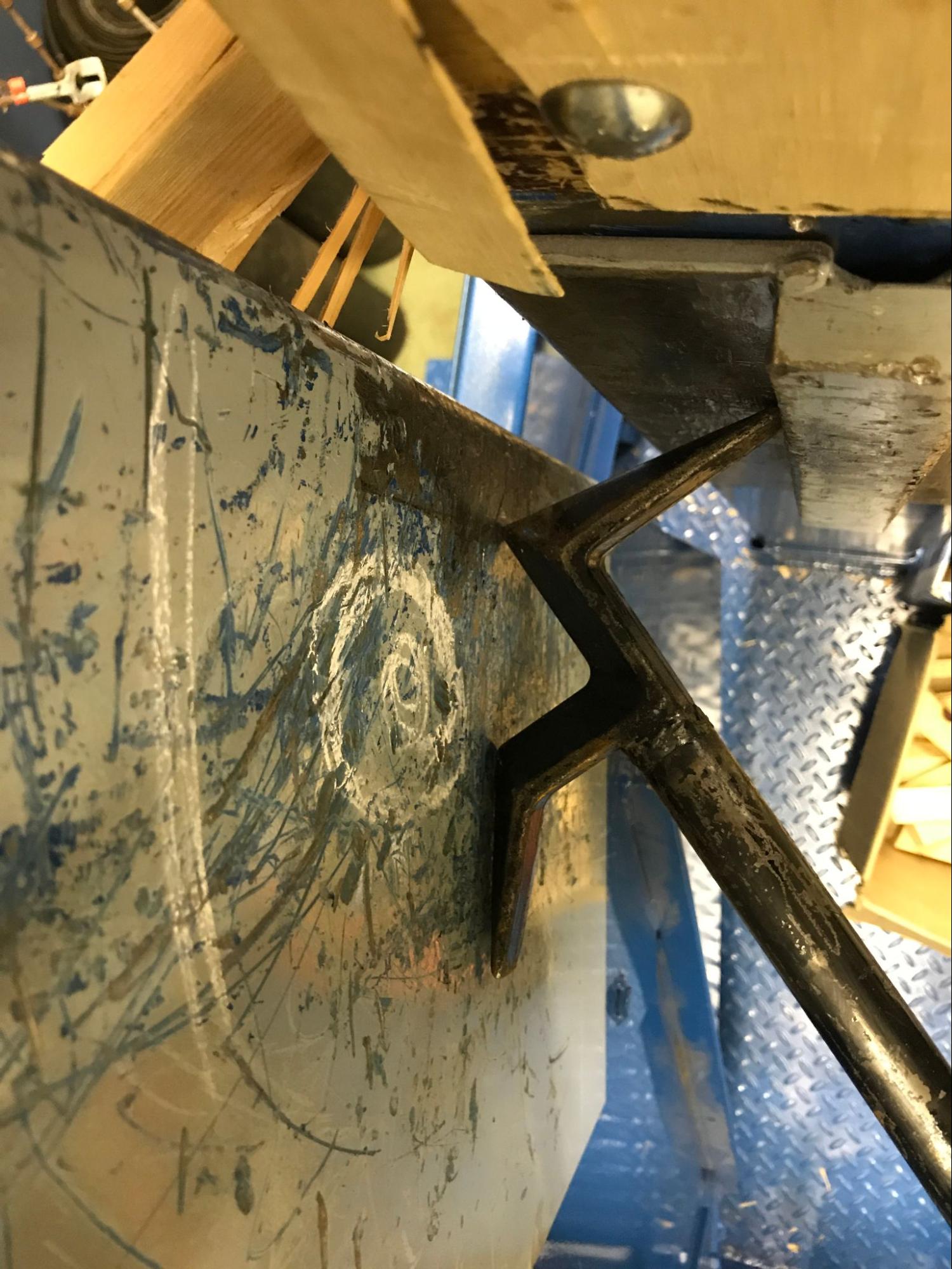 New York Hook Vs Pike Pole: Which One Is Better? – Fire safety support